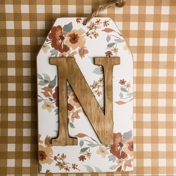 Ashland | Accents | 8 Monogrammed Wood Tabletop Fall Foliage Tag By ...